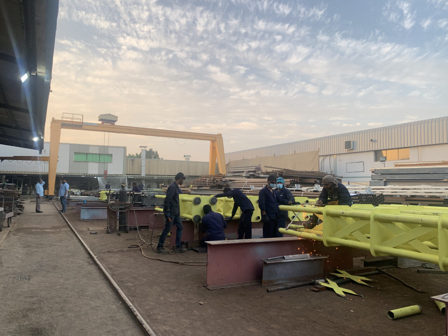 Services - Al Deraa Steel